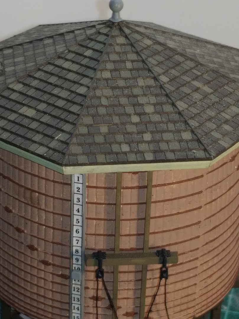 Wood Water Tank - Built-ups - Assembled - Yellow Ochre -- HO Scale ...