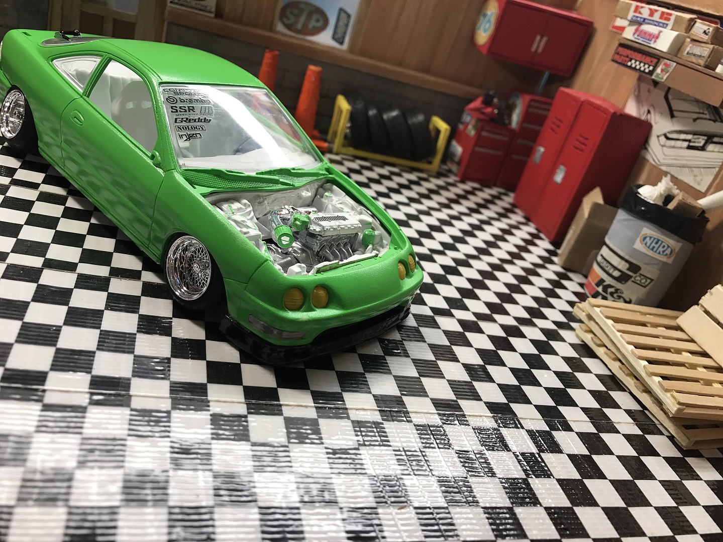 Acura Integra -- Plastic Model Car Kit -- 1/25 Scale -- #854311 ...