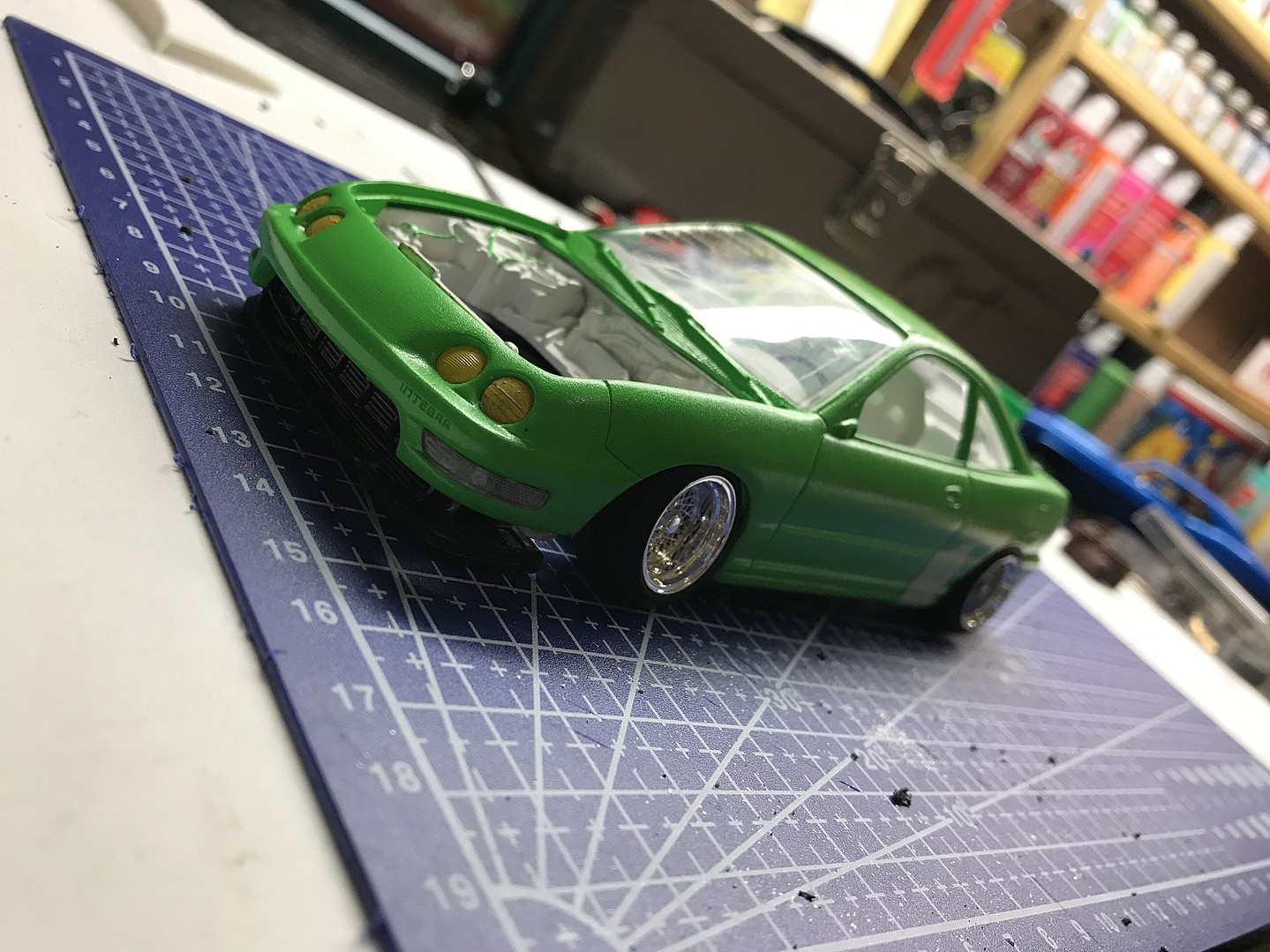 Acura Integra -- Plastic Model Car Kit -- 1/25 Scale -- #854311 ...