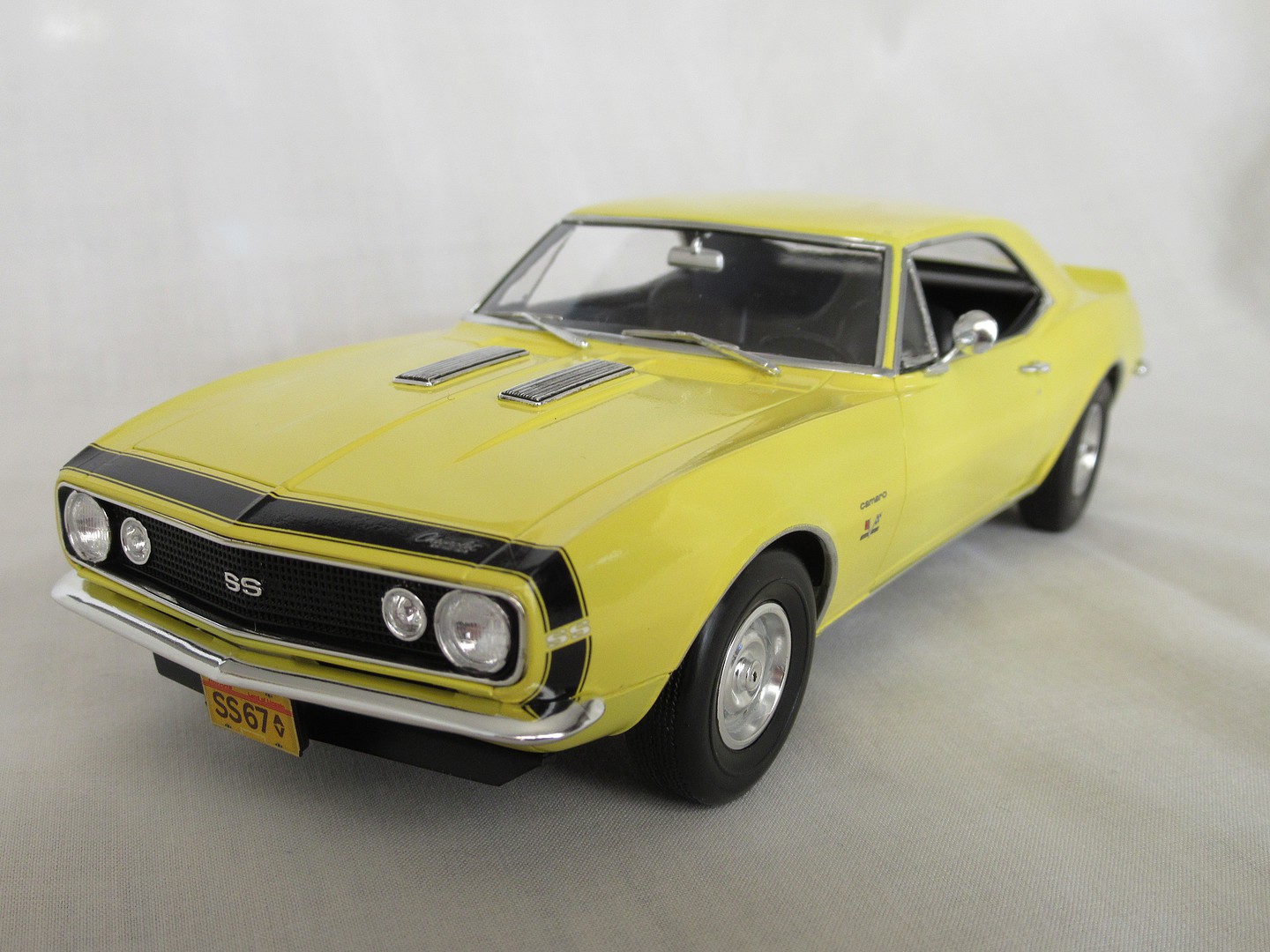 Gallery Pictures Revell-Monogram 1967 Camaro SS 2'n1 Plastic Model Car ...