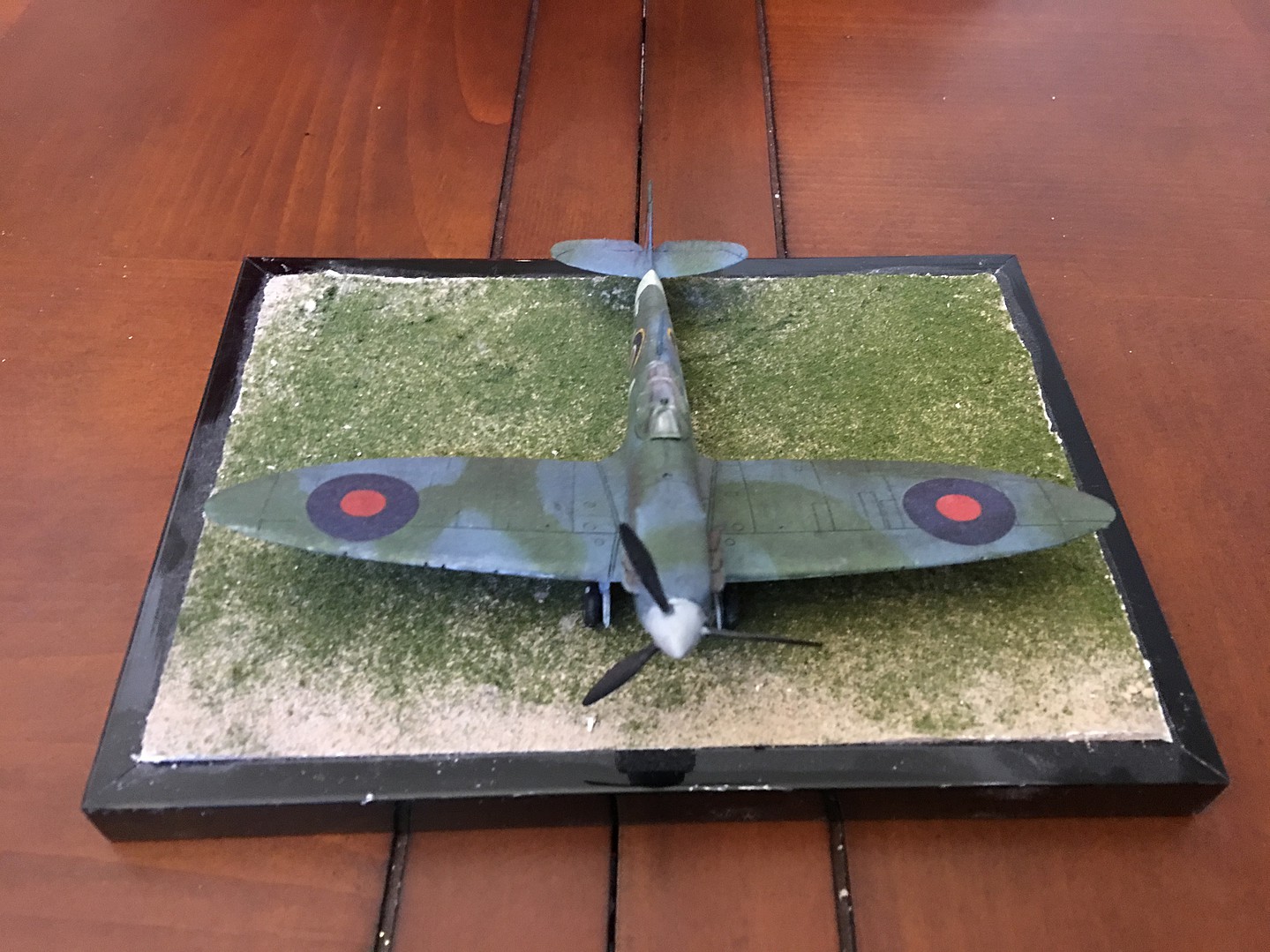 Supermarine Spitfire Mk I Aircraft -- Plastic Model Airplane Kit -- 1/ ...