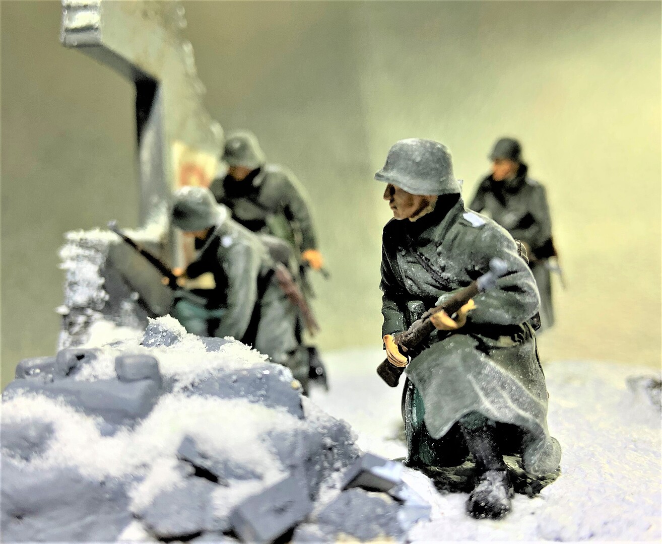 Frozen Battleground Moscow 1941 -- Plastic Model Military Figure Kit ...