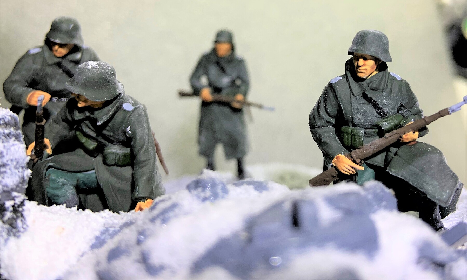 Frozen Battleground Moscow 1941 -- Plastic Model Military Figure Kit ...