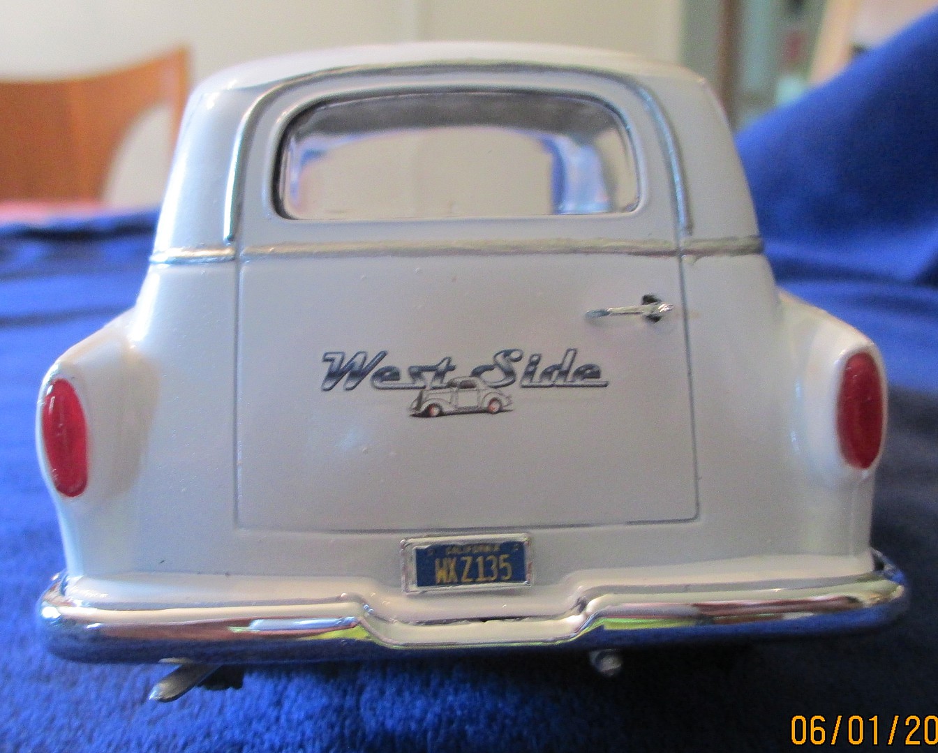 1953 Chevy Panel -- Plastic Model Car Kit -- 1/25 Scale -- #854189 ...