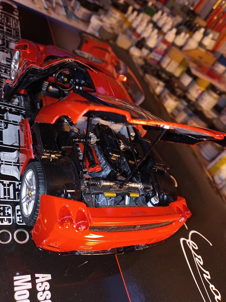 Enzo Ferrari Red Version Sportscar -- Plastic Model Car Kit -- 1/24 ...