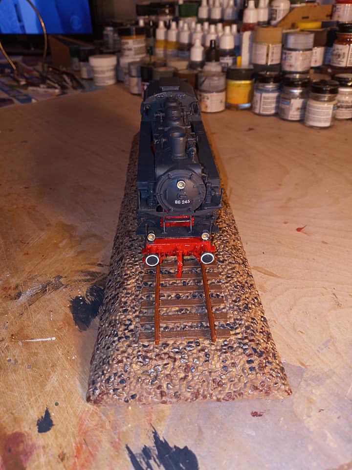 German BR86 -- Plastic Model Locomotive Kit -- 1/72 Scale -- #hy82914 ...