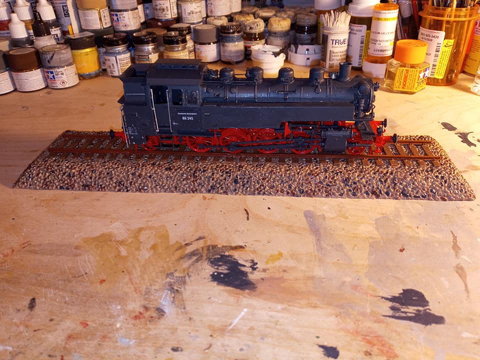 German BR86 -- Plastic Model Locomotive Kit -- 1/72 Scale -- #hy82914 ...