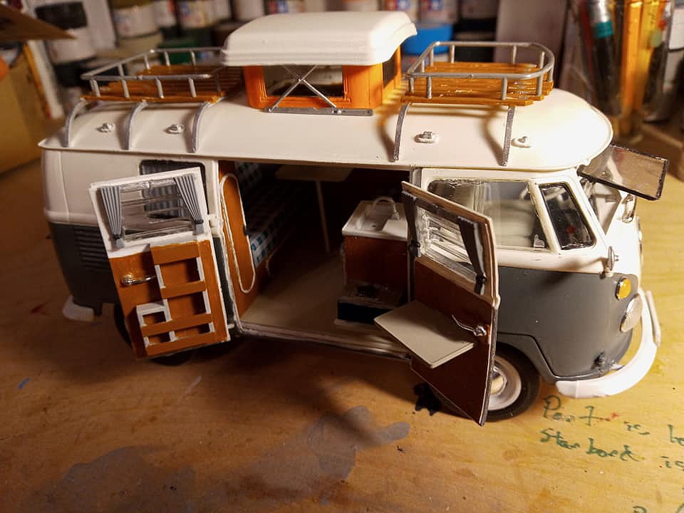 VW T1 Van Camper -- Plastic Model Vehicle Kit -- 1/24 Scale -- #7674 ...