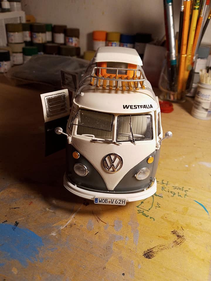 VW T1 Van Camper -- Plastic Model Vehicle Kit -- 1/24 Scale -- #7674 ...