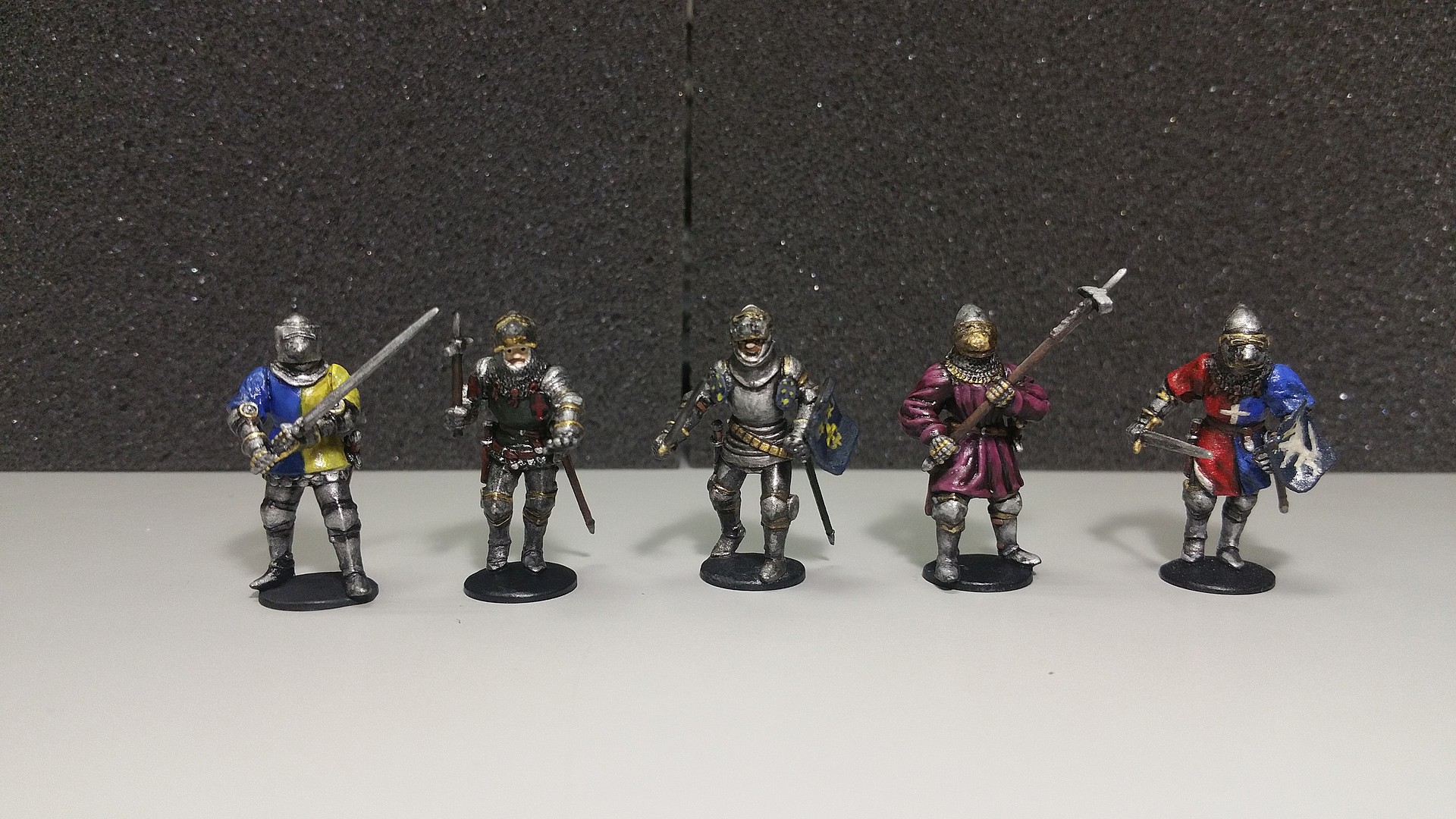 Agincourt Foot Knights 1415-1429 (36) -- Plastic Model Military Figure ...