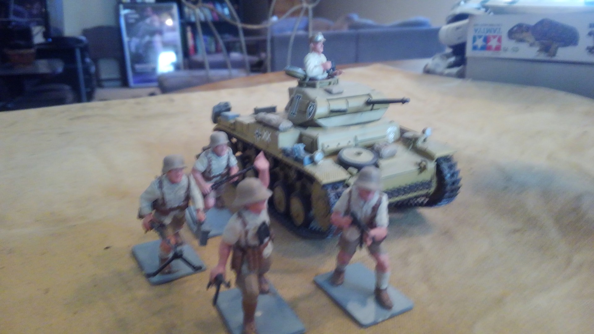 German Panzerkampfwagen II -- Plastic Model Military Vehicle Kit -- 1/ ...