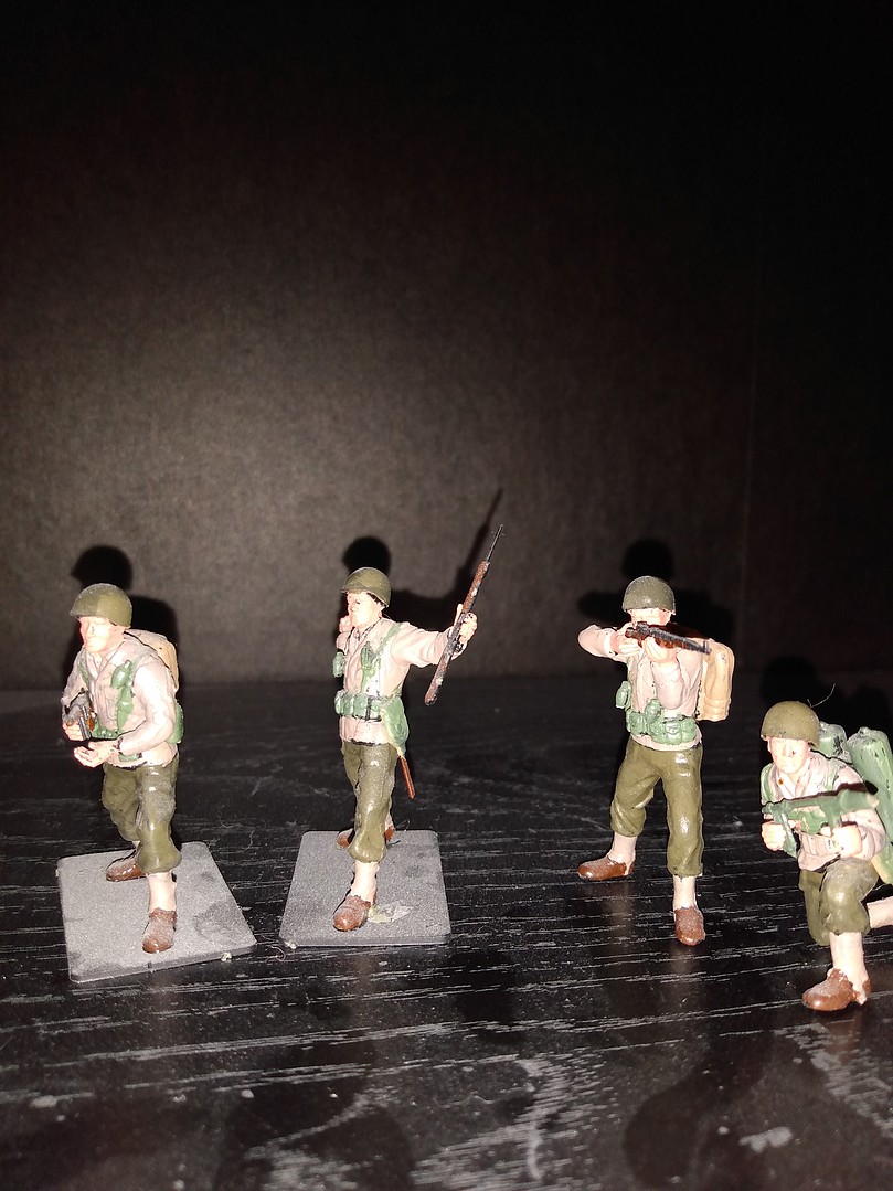 US Army Infantry Crew Soldiers Set -- Plastic Model Military Figure Kit ...