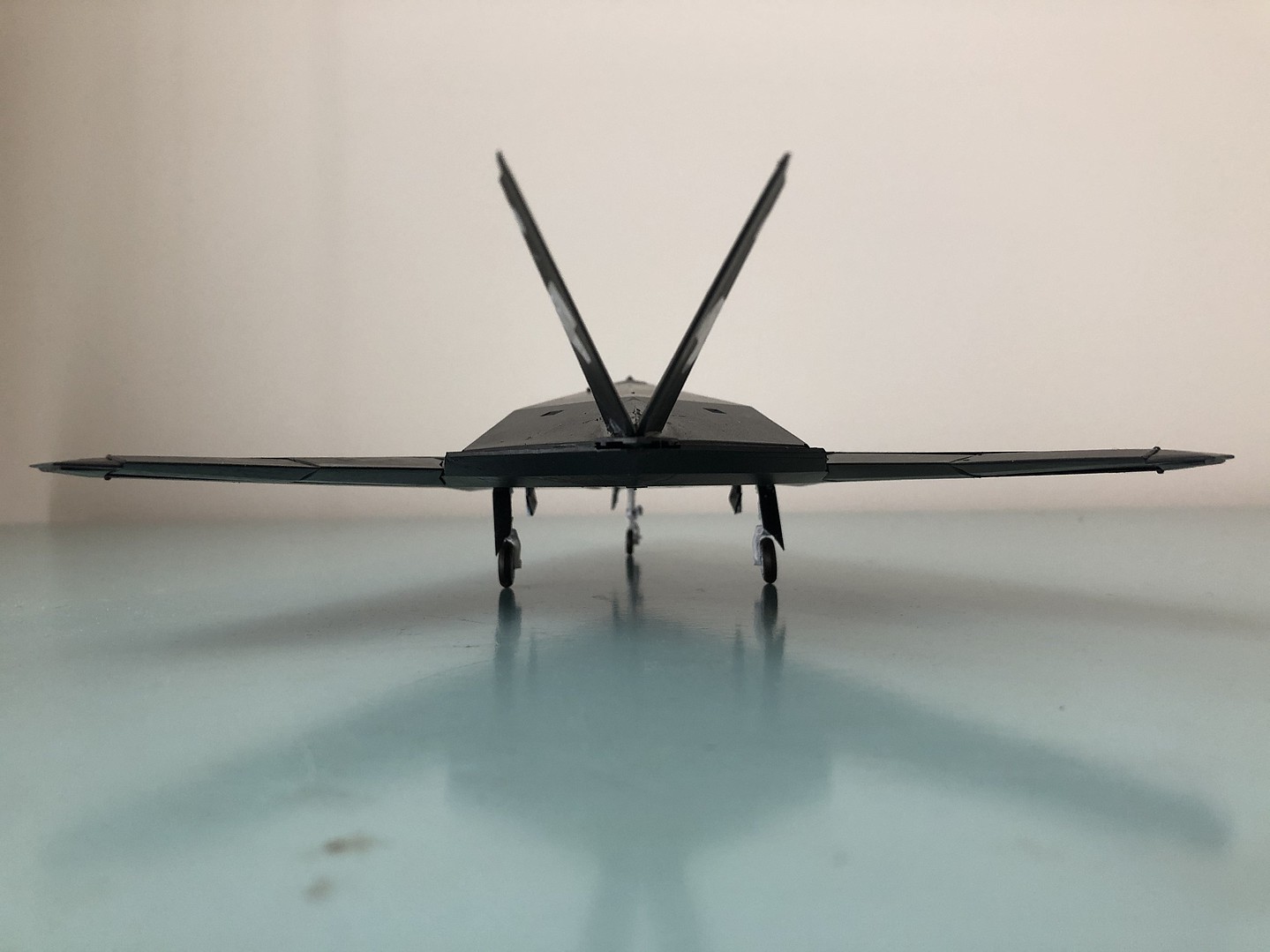 F117A Stealth USAF Fighter -- Plastic Model Airplane Kit -- 1/72 Scale ...