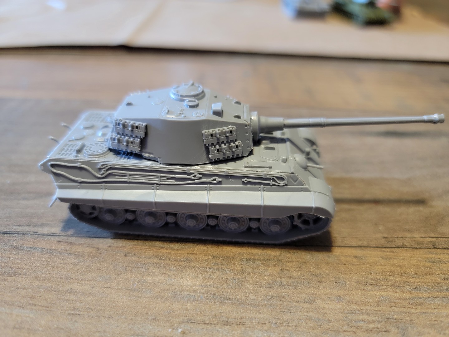 German King Tiger Aisf B -- Plastic Model Military Vehicle Kit -- 1/100 ...