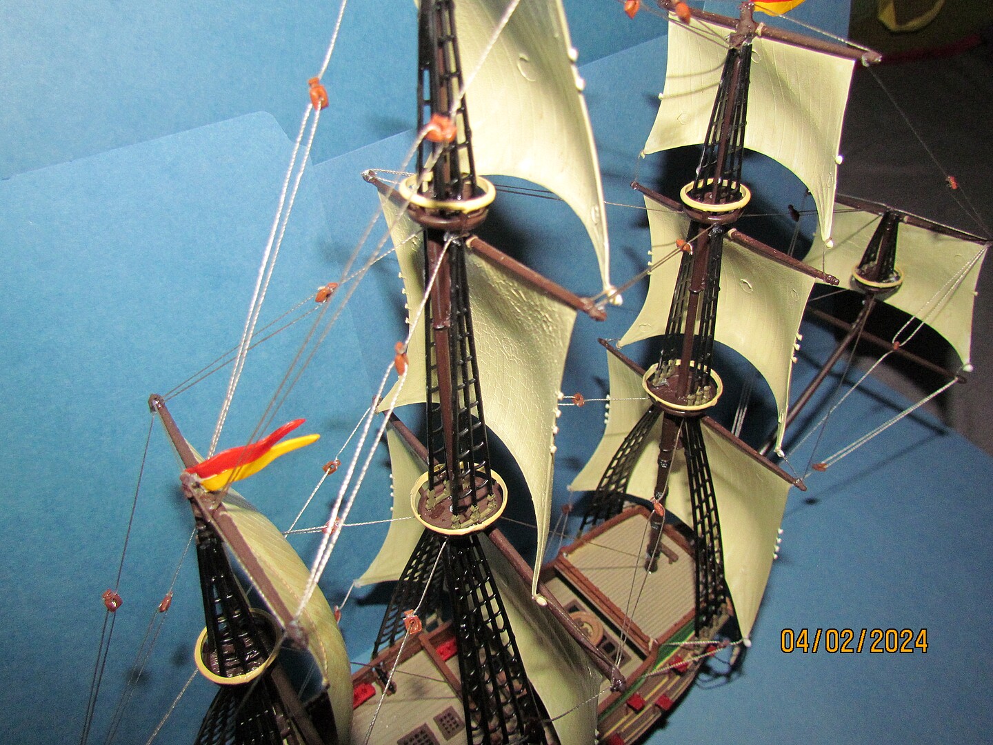 Gouda Dutch Man of War Sailing Boat -- Plastic Model Military Ship Kit ...