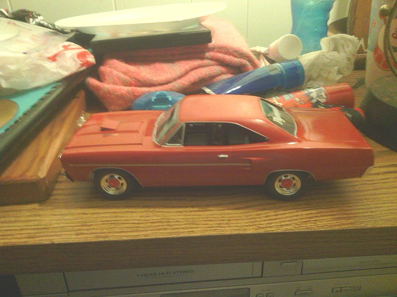 1970 Plymouth Road Runner -- Plastic Model Car Kit -- 1/24 Scale ...