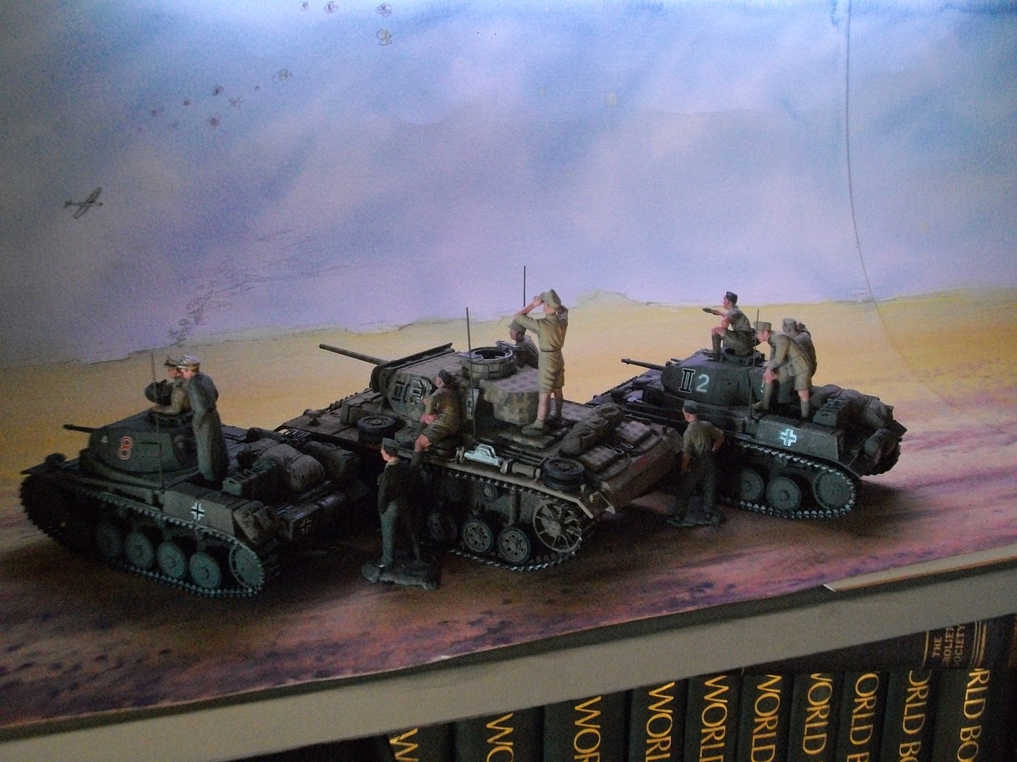 German Panzerkampfwagen II -- Plastic Model Military Vehicle Kit -- 1/ ...