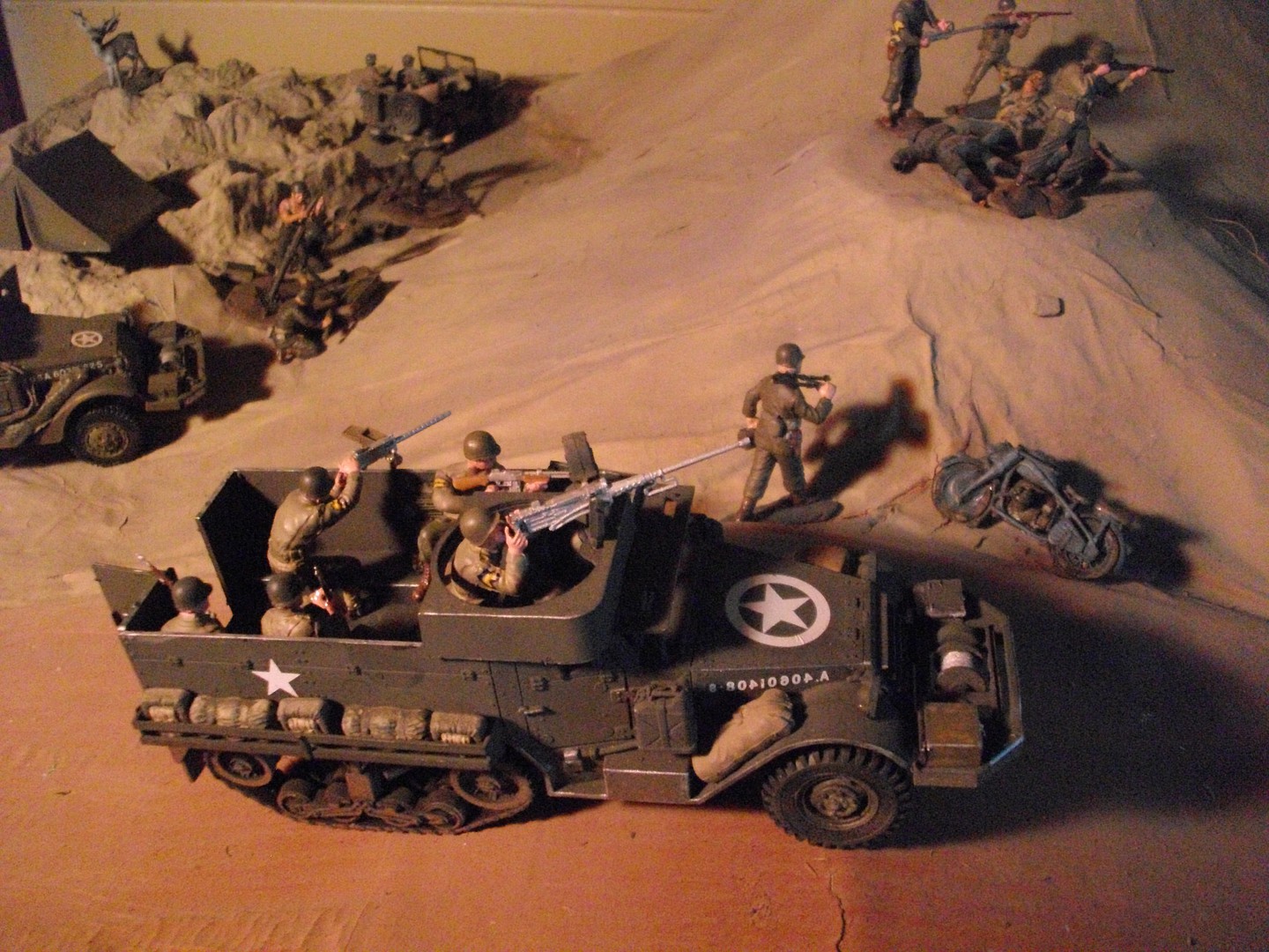 US Gun & Mortar Soldier Team -- Plastic Model Military Figure Kit -- 1/ ...