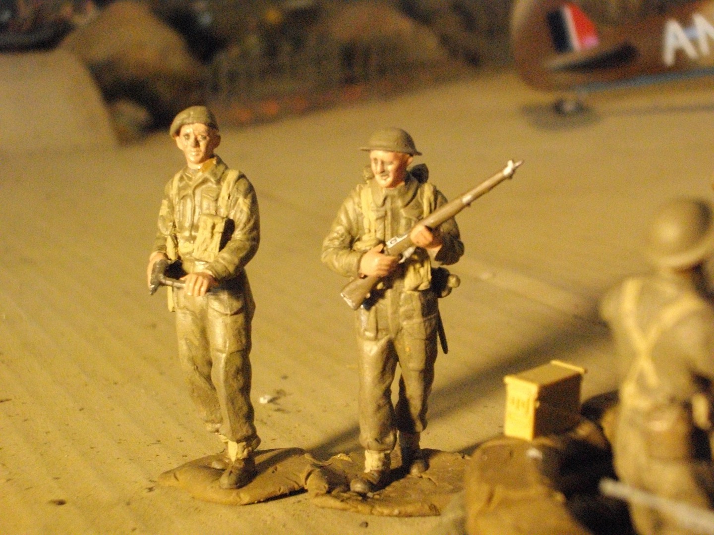 British Infantry Soilder Crew Set -- Plastic Model Military Figure Kit ...