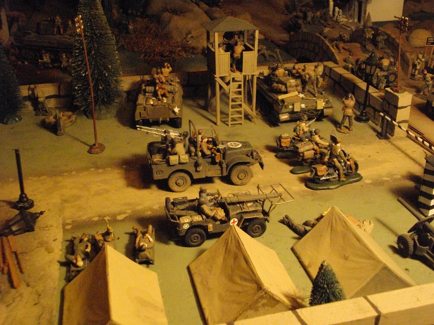 US Army Drivers (5) -- Plastic Model Military Figure Kit -- 1/35 Scale ...