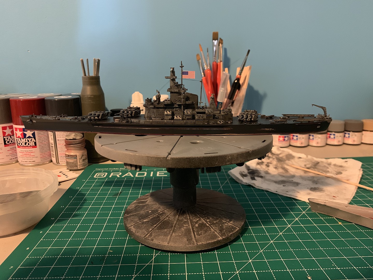 USS Alabama BB60 Battleship -- Plastic Model Military Ship -- 1/700 ...