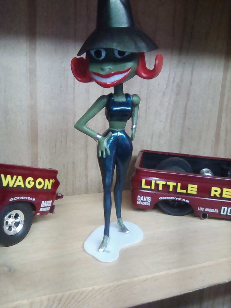 Weird-Oh's Figure Sling Rave Curvette Way Out Spectator -- Plastic ...