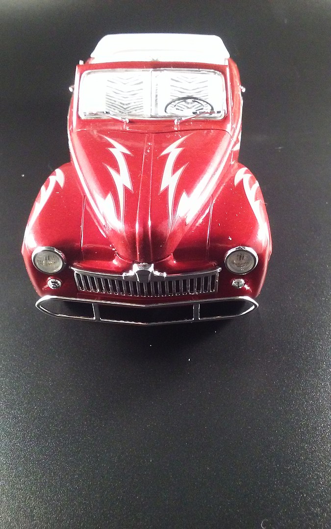 Greased Lightning 1948 Ford Convertible -- Plastic Model Car Kit -- 1/ ...