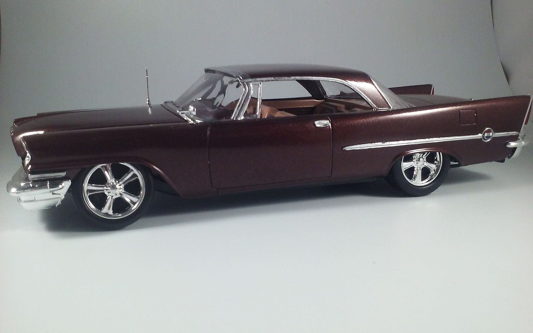 1957 Chrysler 300 -- Plastic Model Car Kit -- 1/25 Scale -- #1100-12 ...