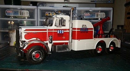 Peterbilt 359 Wrecker -- Plastic Model Vehicle Kit -- 1/25 Scale ...