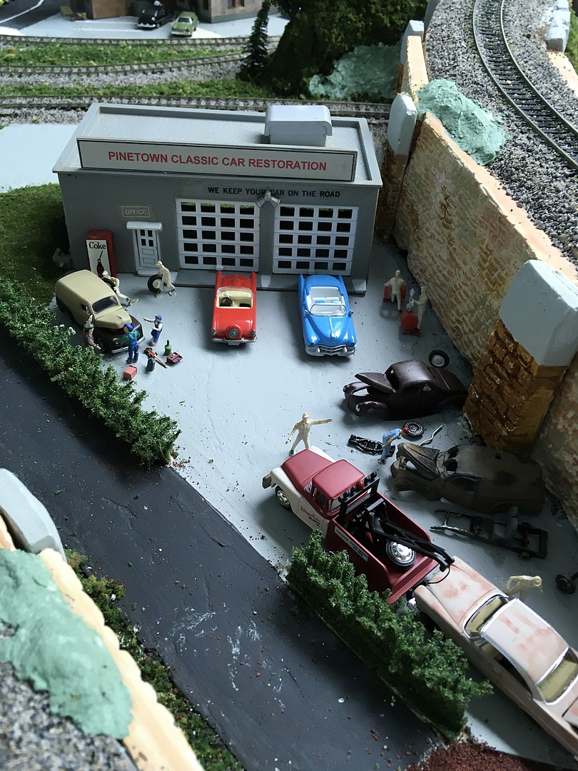 Junk Cars -- Autoscene -- HO Scale Model Railroad Vehicle -- #as5563 ...