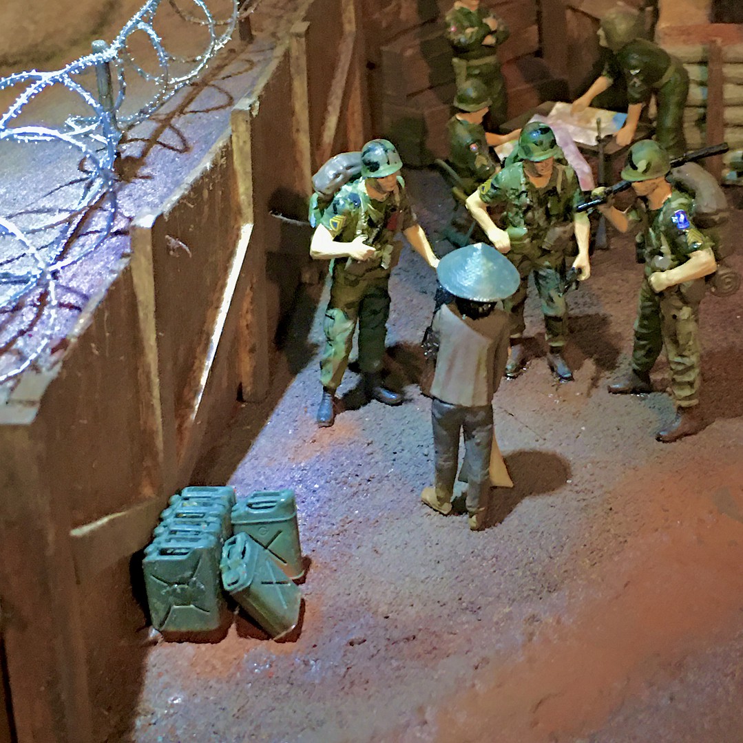 US Self-Propelled Gun M107 Vietnam War -- Plastic Model Military ...