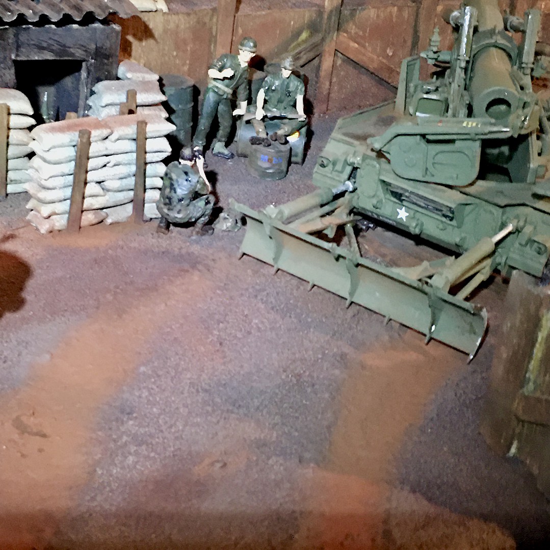 US Self-Propelled Gun M107 Vietnam War -- Plastic Model Military ...