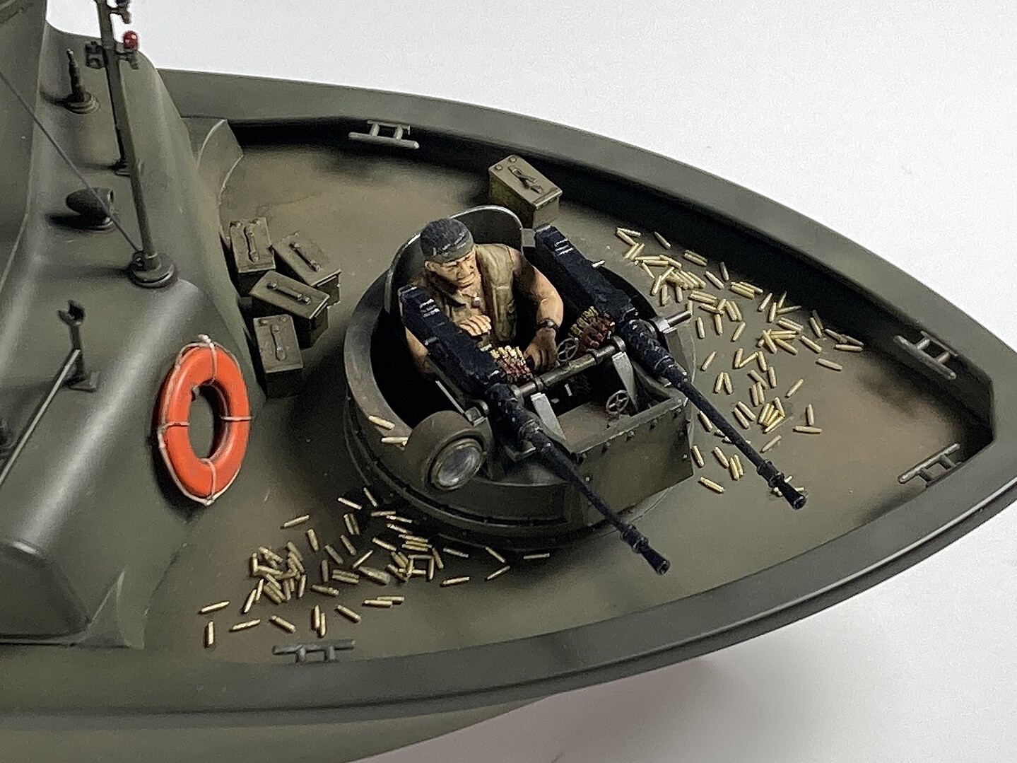 US Navy PBR31 MkII Pibber Boat -- Plastic Model Military Ship Kit -- 1/ ...