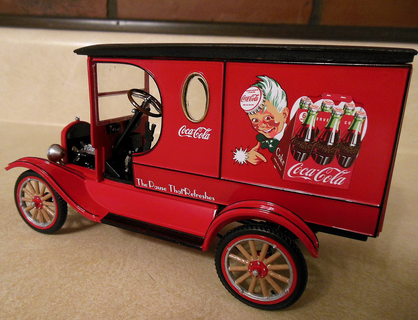Coca Cola 1923 Ford Model T Delivery -- Plastic Model Car Kit -- 1/25 ...