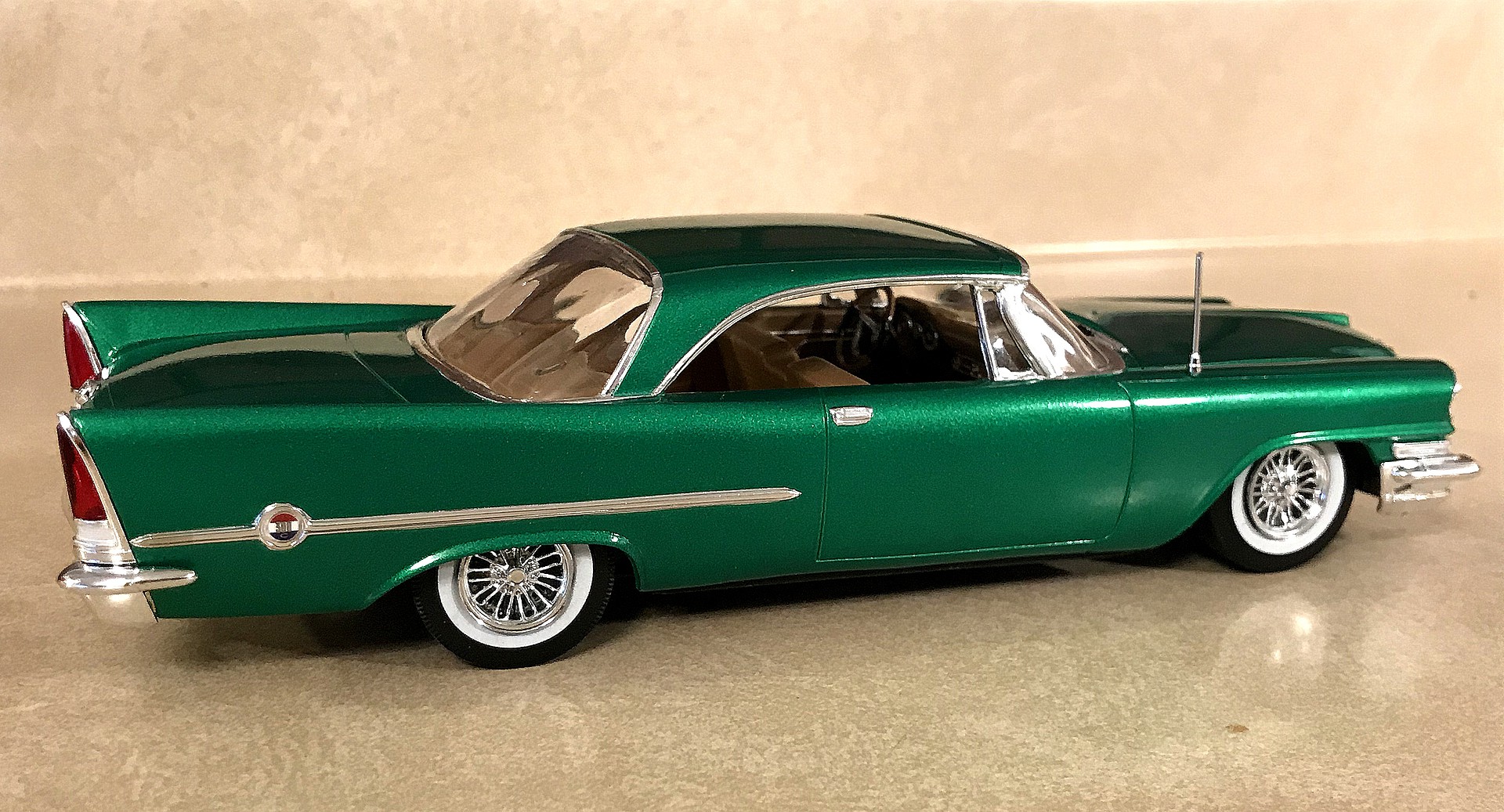 1957 Chrysler 300 -- Plastic Model Car Kit -- 1/25 Scale -- #1100-12 ...