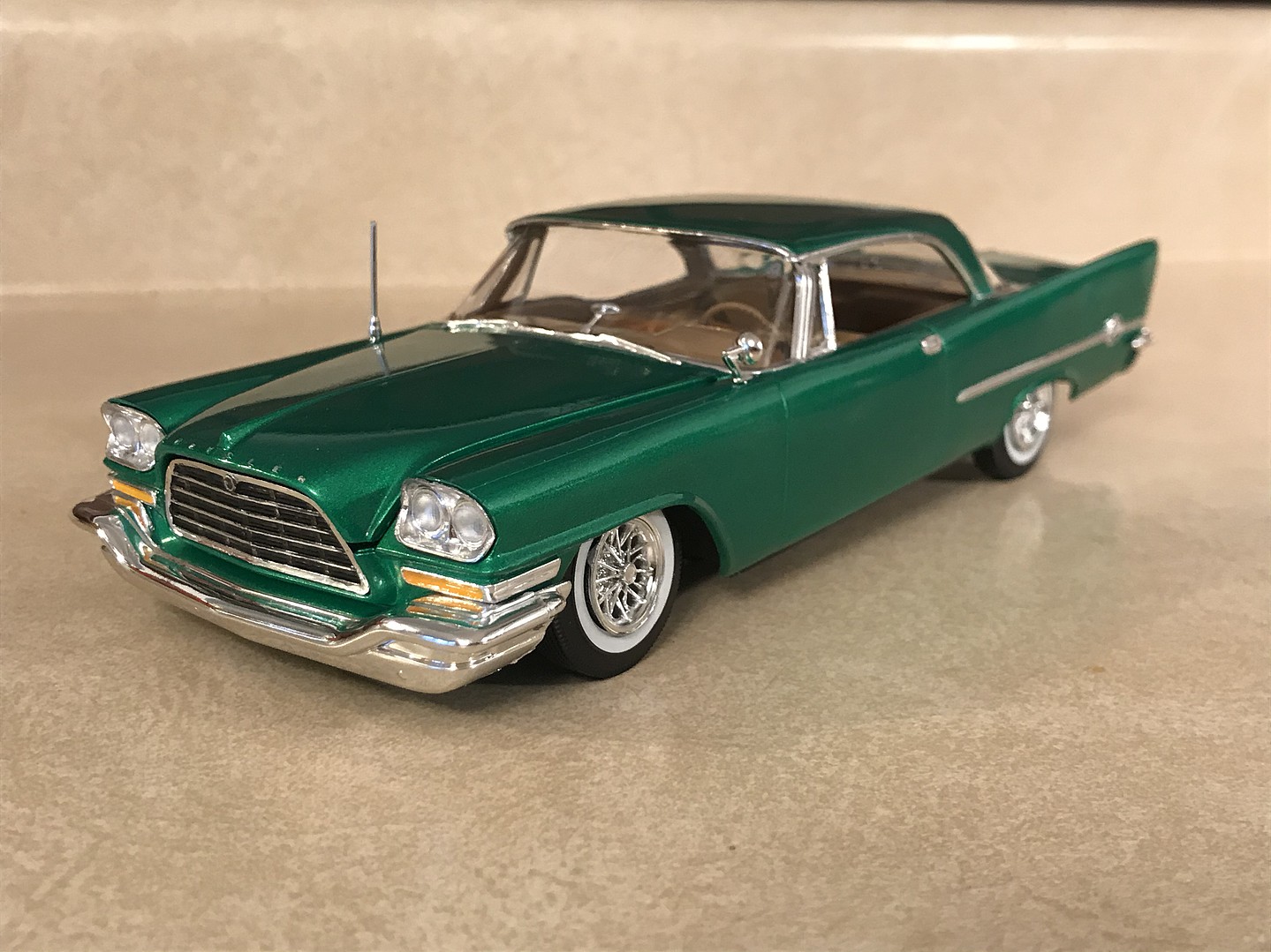 1957 Chrysler 300 -- Plastic Model Car Kit -- 1/25 Scale -- #1100-12 ...
