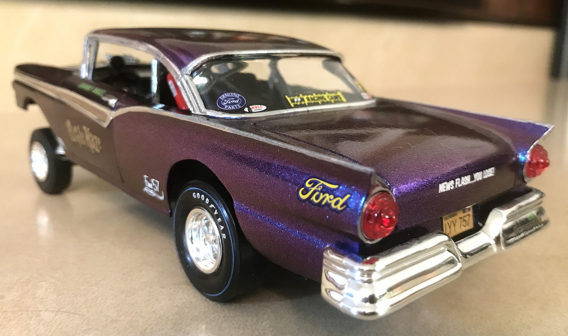 1957 Ford Gasser 2n1 -- Plastic Model Car Kit -- 1/25 Scale -- #854478 ...