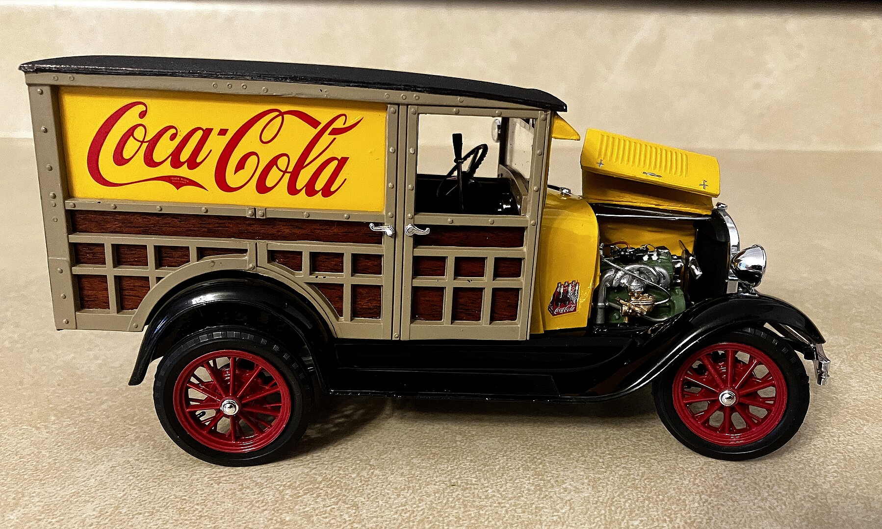 Gallery Pictures AMT Coke 1929 Ford Woody Pickup Truck Plastic Model ...
