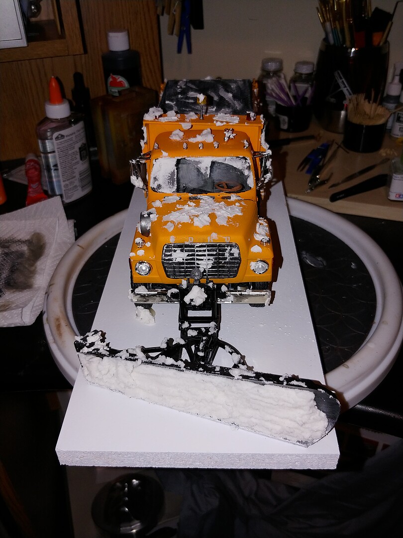 Ford LNT-8000 Snow Plow -- Plastic Model Truck Vehicle Kit -- 1/25 ...