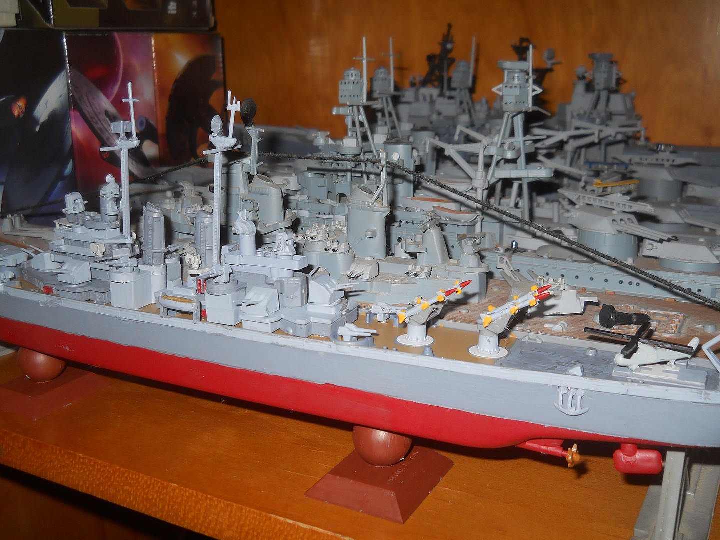 USS Springfield -- Plastic Model Military Ship Kit -- 1/500 Scale ...