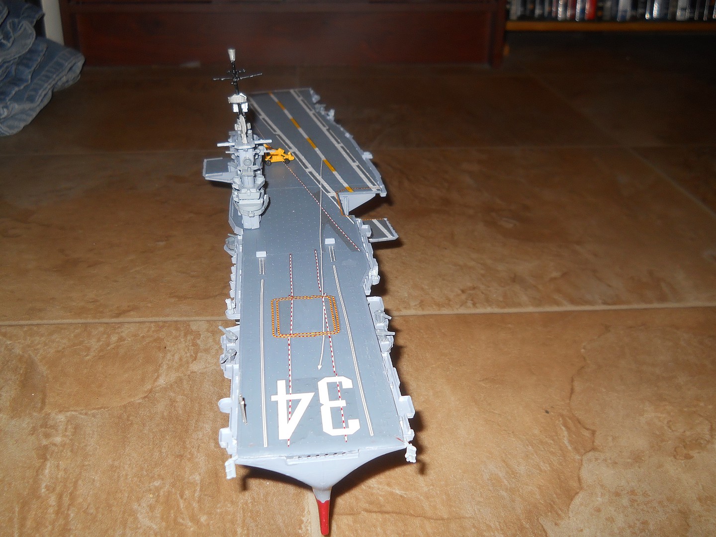 USS Oriskany -- Plastic Model Military Ship Kit -- 1/530 Scale ...