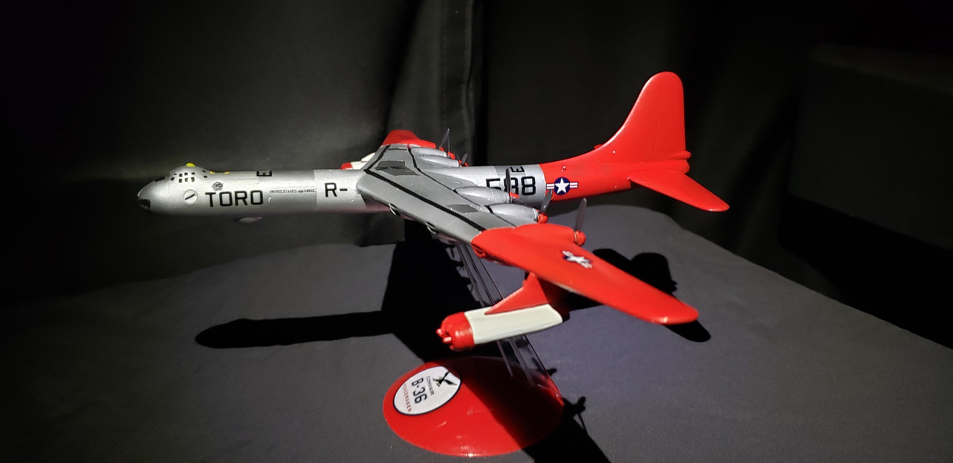 B-36 Peacemaker Revell 1-184 pictures by tgary1934