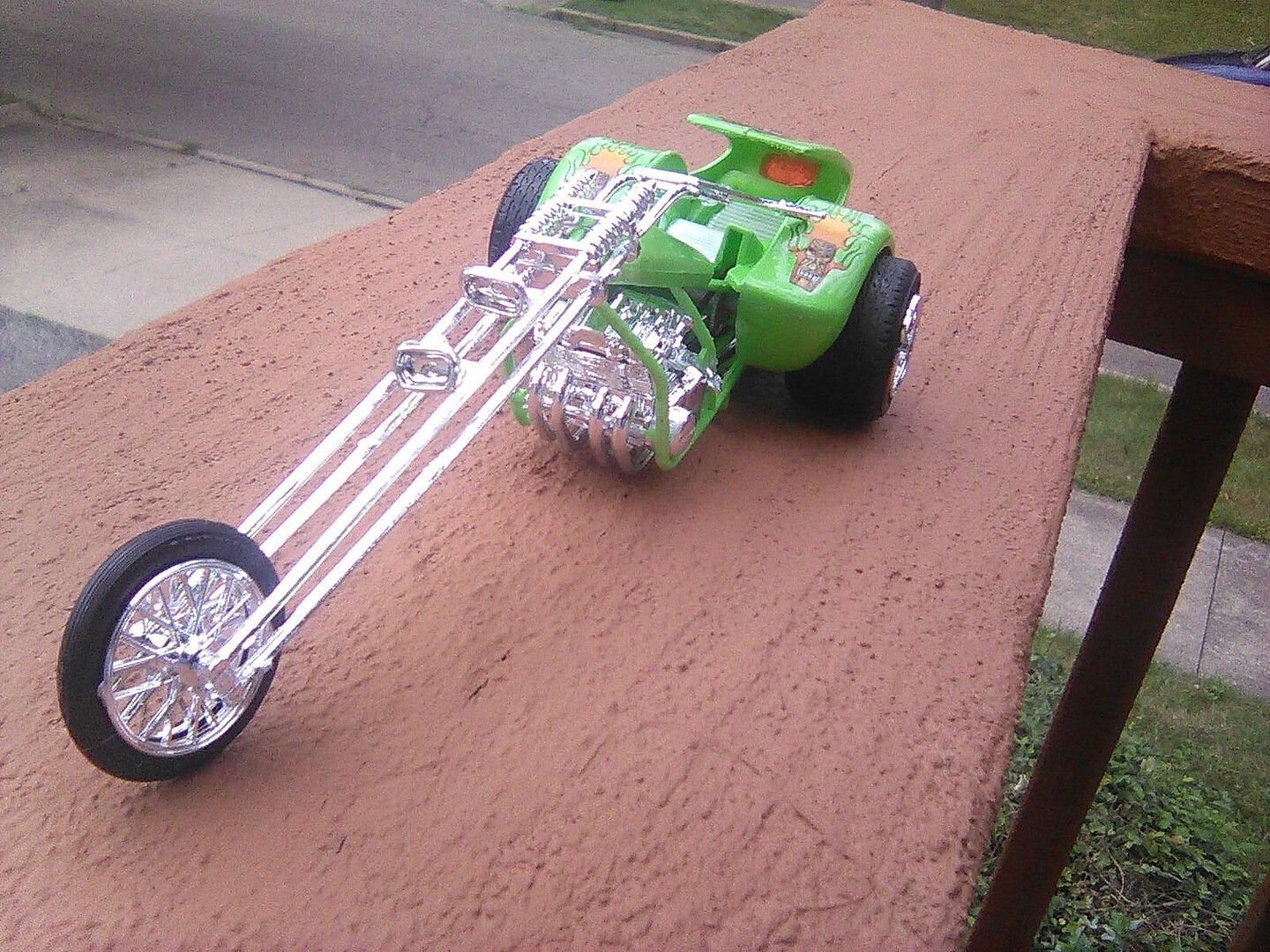 Tiki Trike Trick Trikes -- Plastic Model Motorcycle Kit -- 1/25 Scale ...