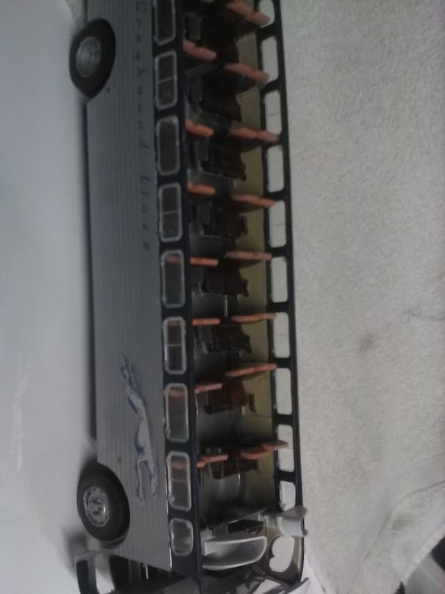 Gallery Pictures Roden 1947 GMC PD3751 Silverside Greyhound Bus Plastic ...