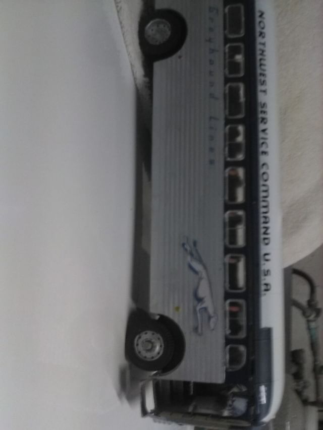 1947 GMC PD3751 Silverside Greyhound Bus -- Plastic Model Car Vehicle ...