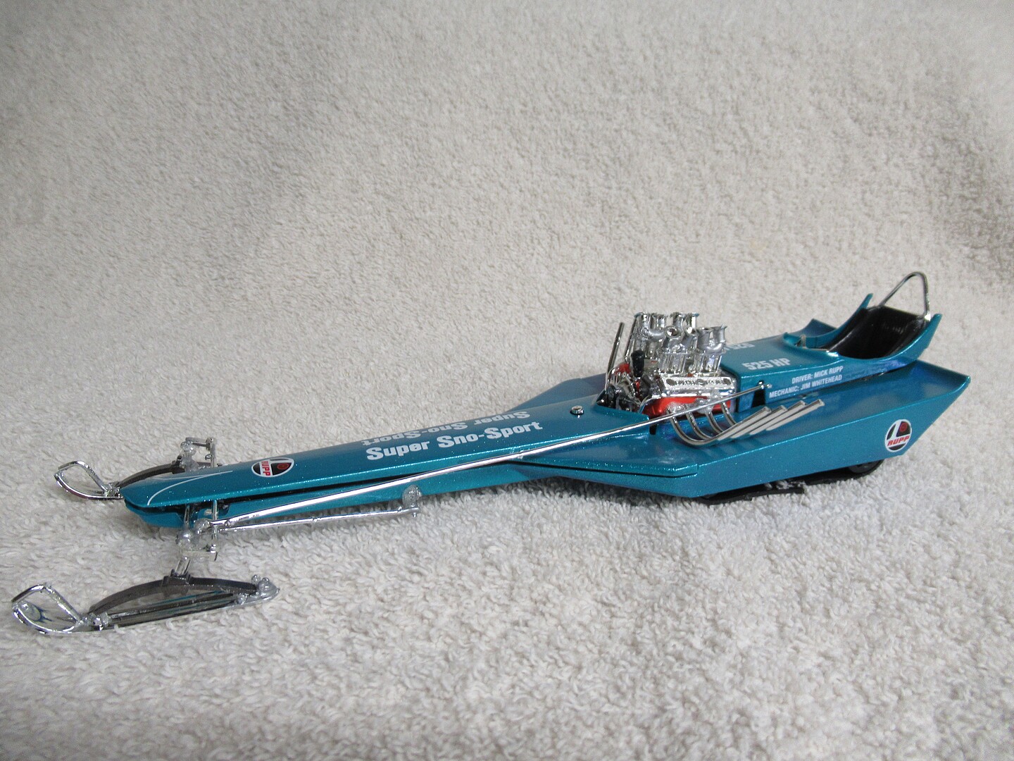 Rupp Super Sno-Sport Snow Dragster -- Plastic Model Car Vehicle Kit ...