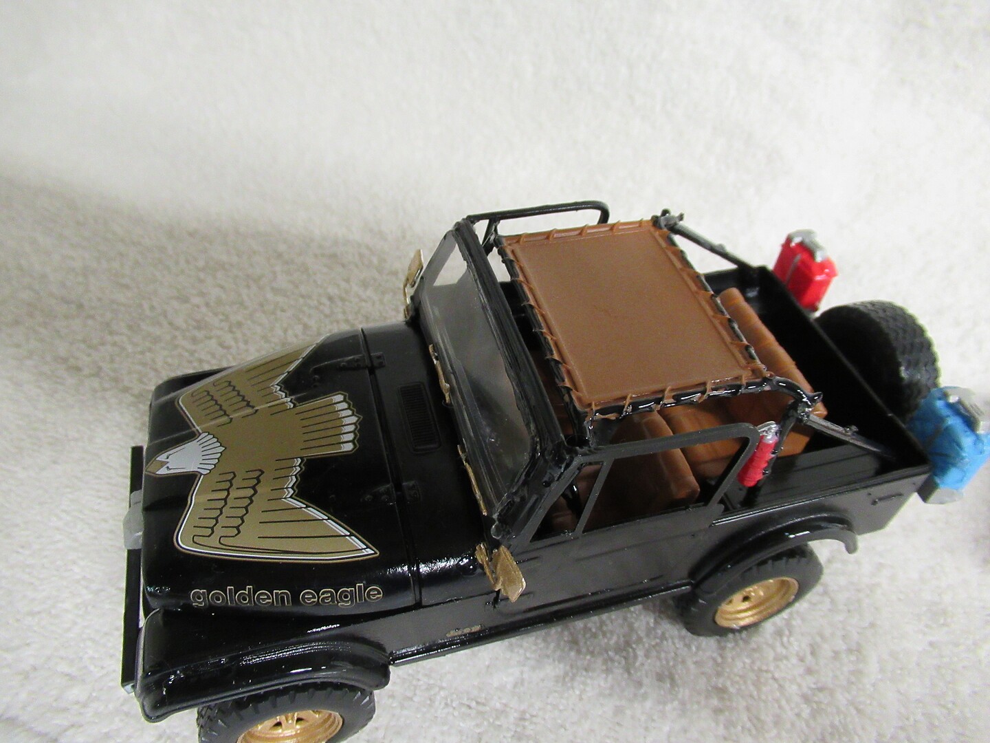1977 Jeep CJ7 Renegade (2 in 1) -- Plastic Model Jeep Kit -- 1/24 Scale ...