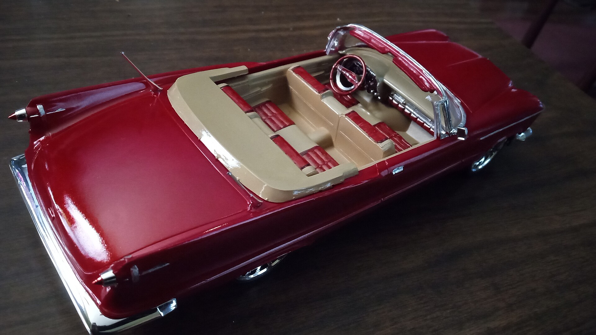 1959 Chrysler Imperial -- Plastic Model Car Kit -- 1/25 Scale -- #1136 ...