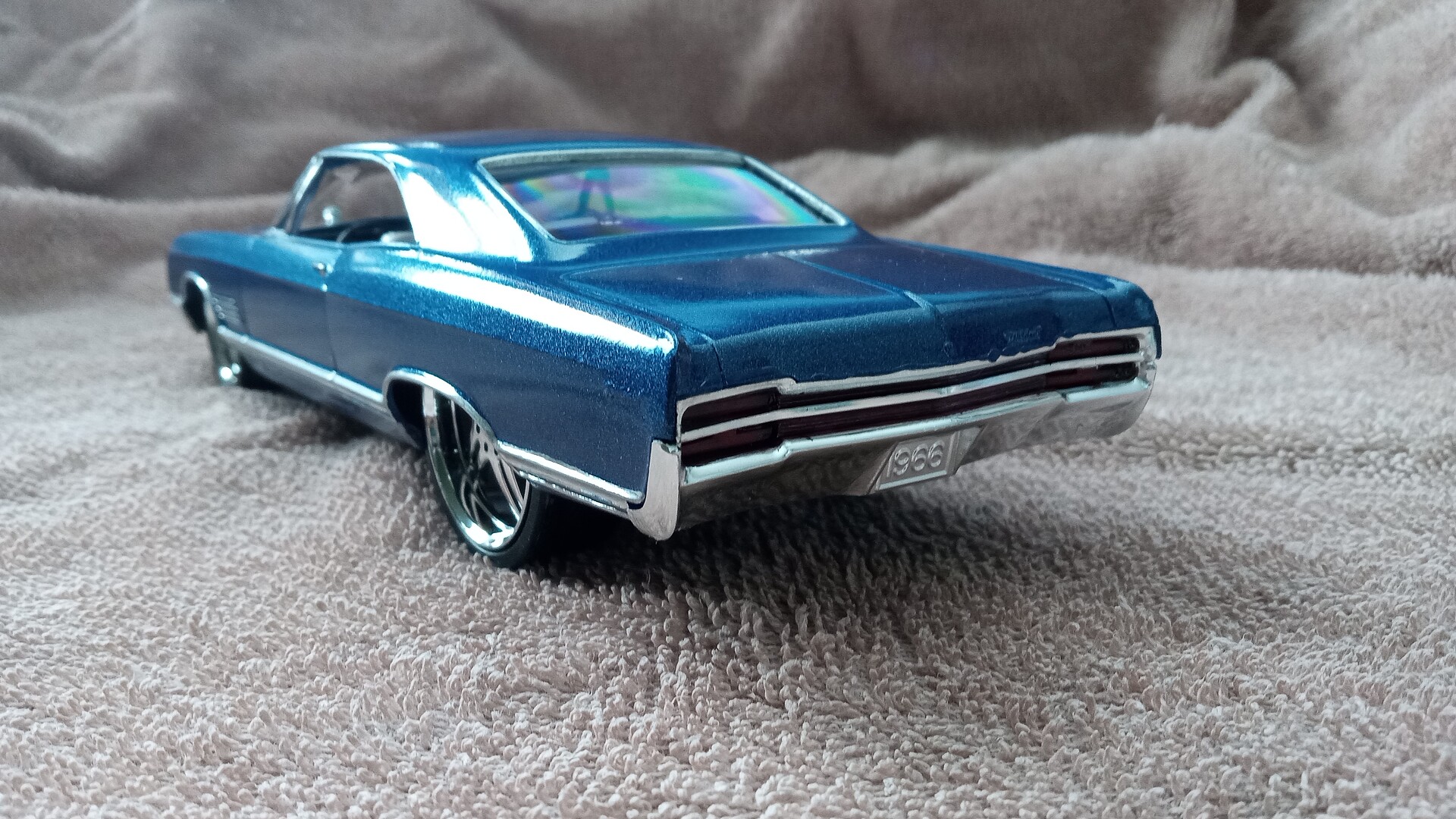 1966 Buick Wildcat -- Plastic Model Car Vehicle Kit -- 1/25 Scale ...