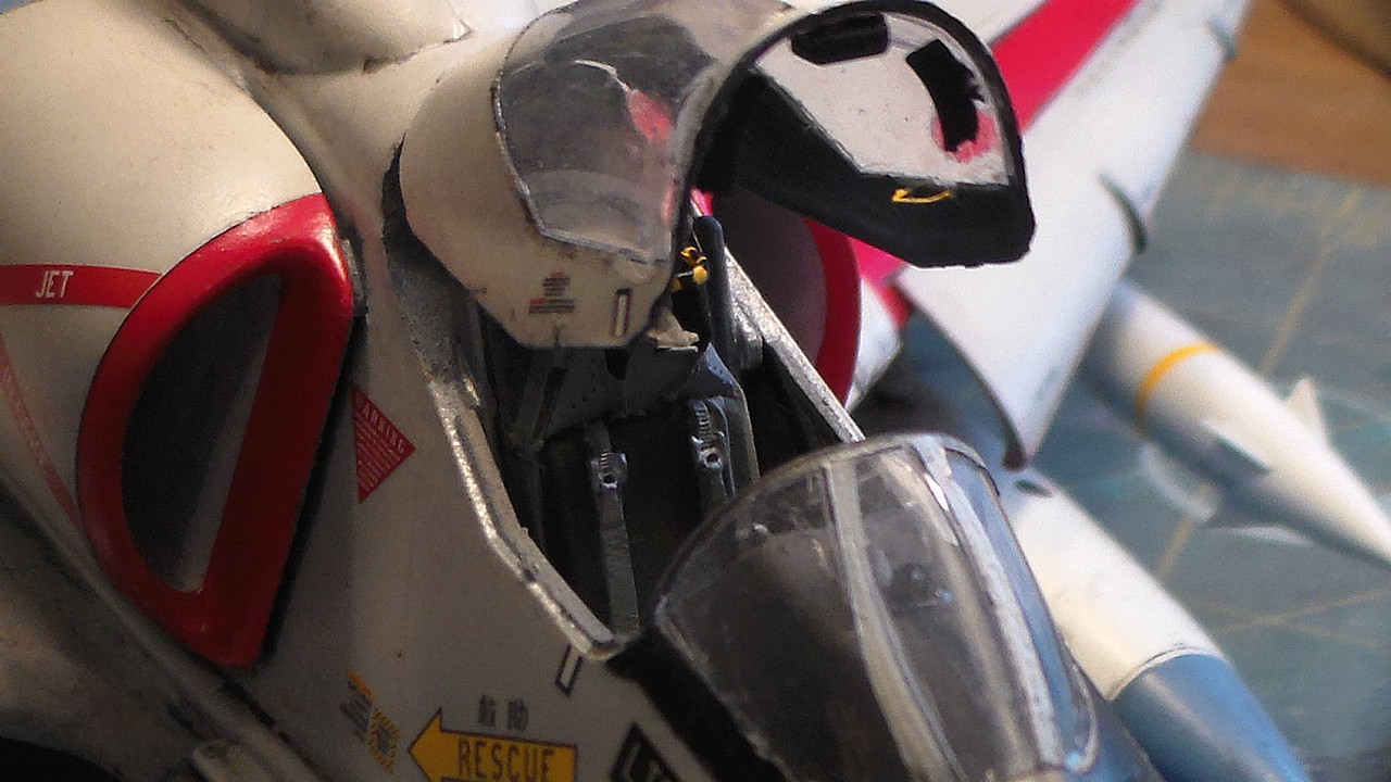 A4E/F Skyhawk Aircraft -- Plastic Model Airplane Kit -- 1/32 Scale ...